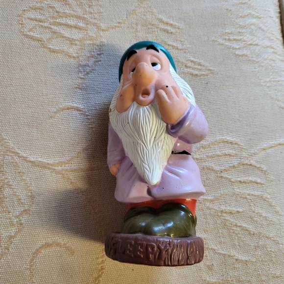 Disney | Toys | Vintage Disney Seven Dwarfs 56 Vinyl Plastic Figure ...